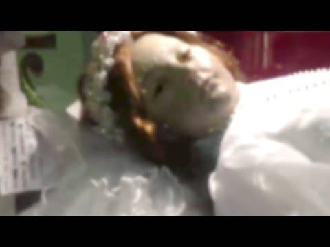 Santa Inocencia: Dopo 300 anni apre gli occhi, shock nei presenti(Video ...