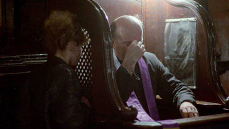 “Un confessore si confessa” E' giusto confessarsi faccia a faccia senza ...