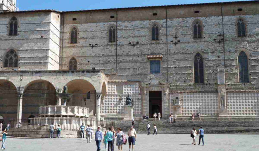 Cattedrale di San Lorenzo a Perugia: il luogo del Sacro Anello di Maria