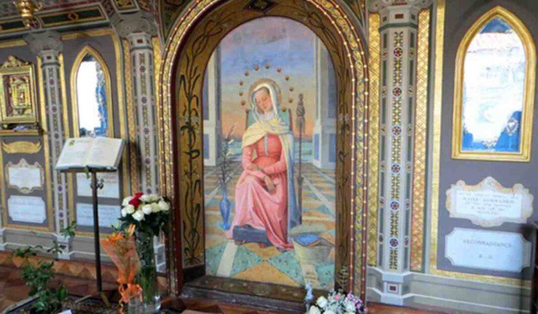 Maria Mater Admirabilis: la suora francese realizza il dipinto miracoloso Maria Mater Admirabilis: la suora francese realizza il dipinto miracoloso