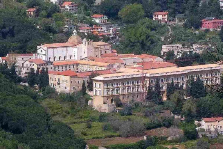 Abbazia benedettina di San Martino delle Scale: info utili