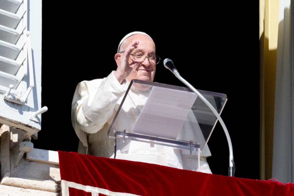 Angelus 8 dicembre, Immacolata Concezione: Papa Francesco affida a Dio ...